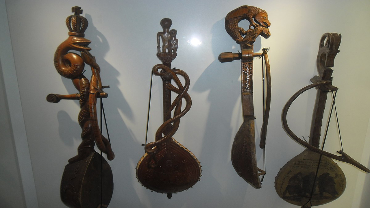 Narodni muzički instrumenti - NekiRok